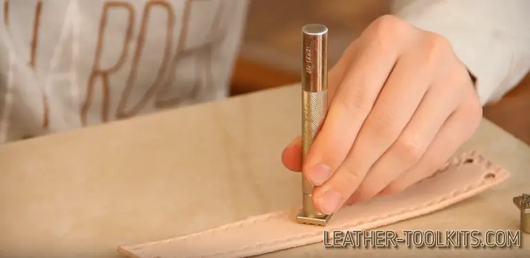 [Guide] How to Stamp Leather DIY? - Leather Toolkits