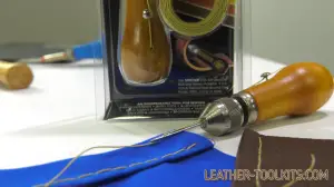 [Guide] How to Use a Leather Sewing Awl? - Leather Toolkits